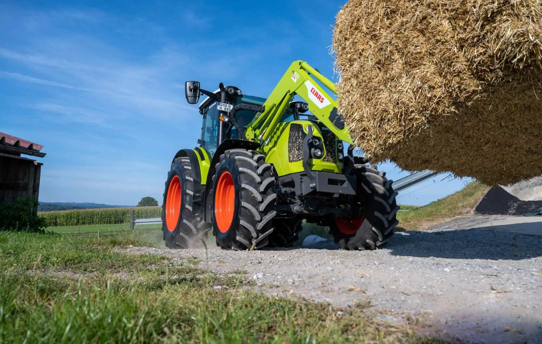 Apollo Tyres extends for CLASS ARION tractors