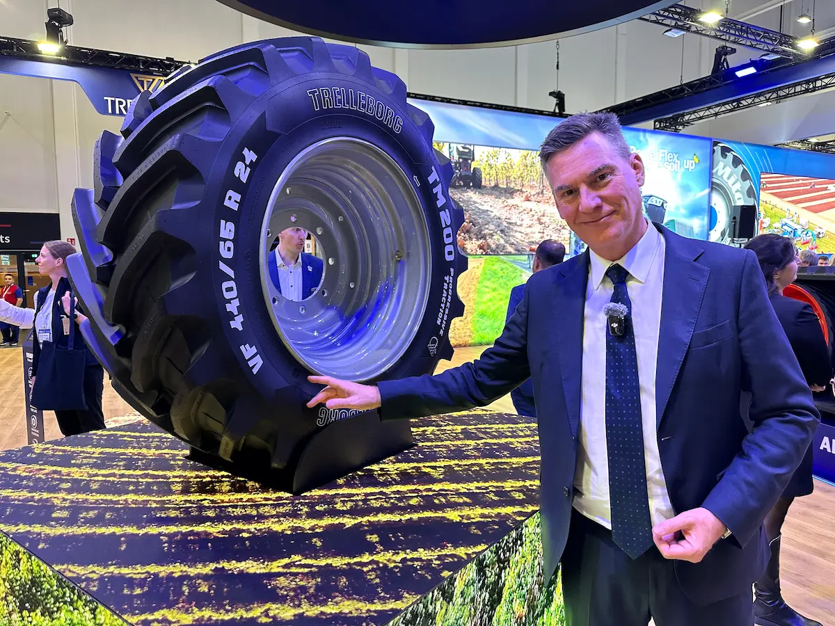 Trelleborg unveils the TM200 ProgressiveTraction tyre