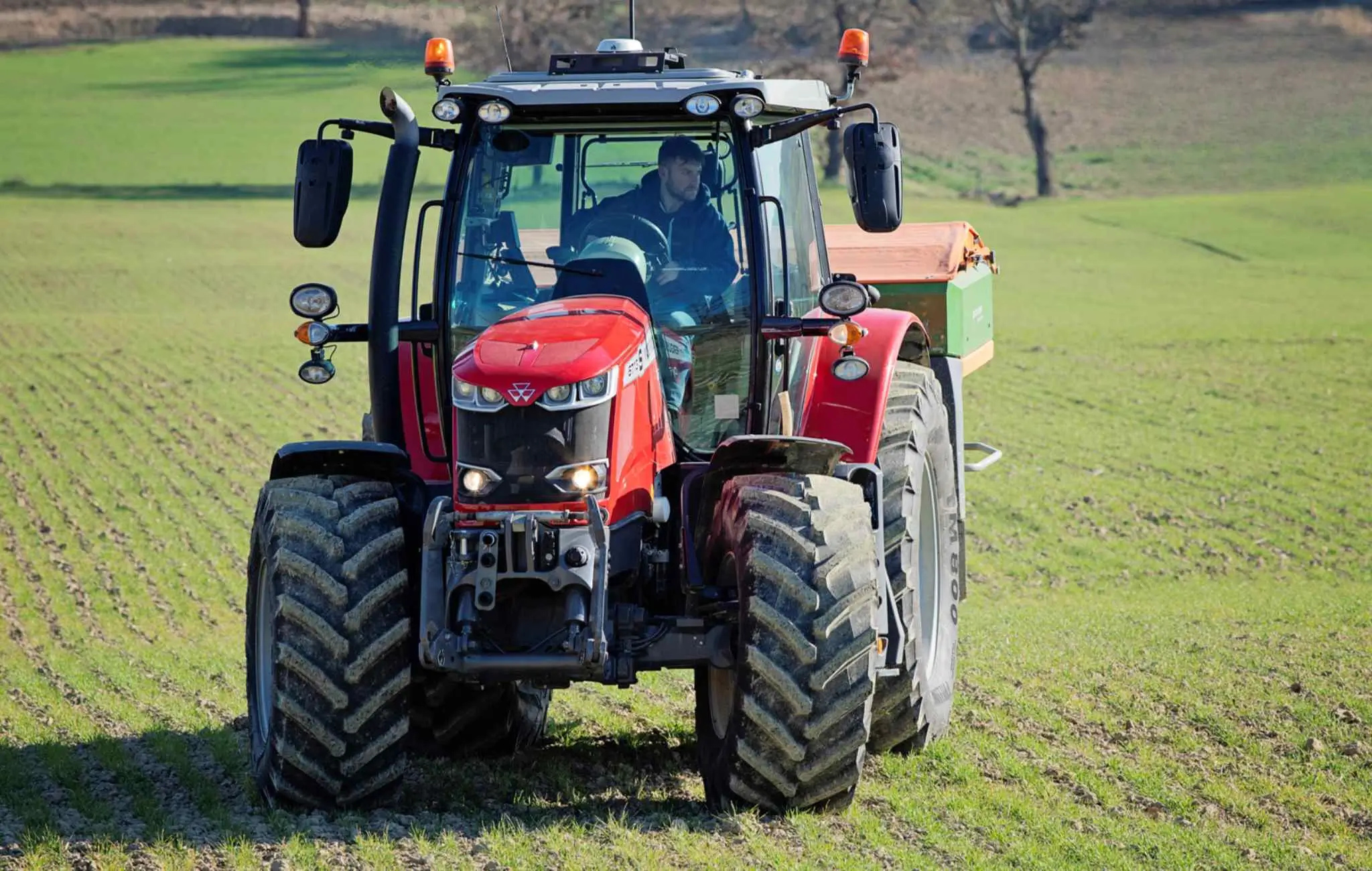 Nowe rozmiary w gamie opon rolniczych Trelleborg TM800