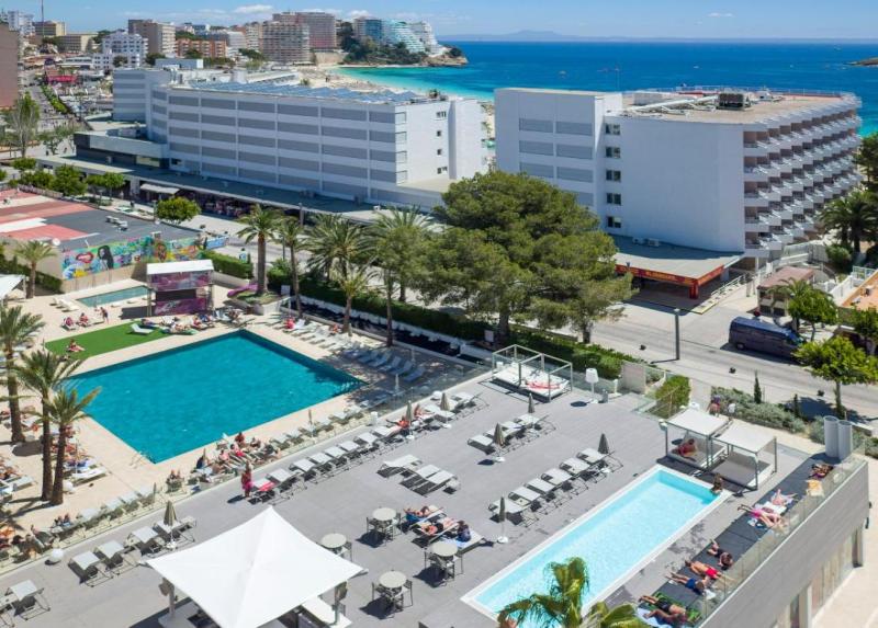 Sol House The Studio Hotel