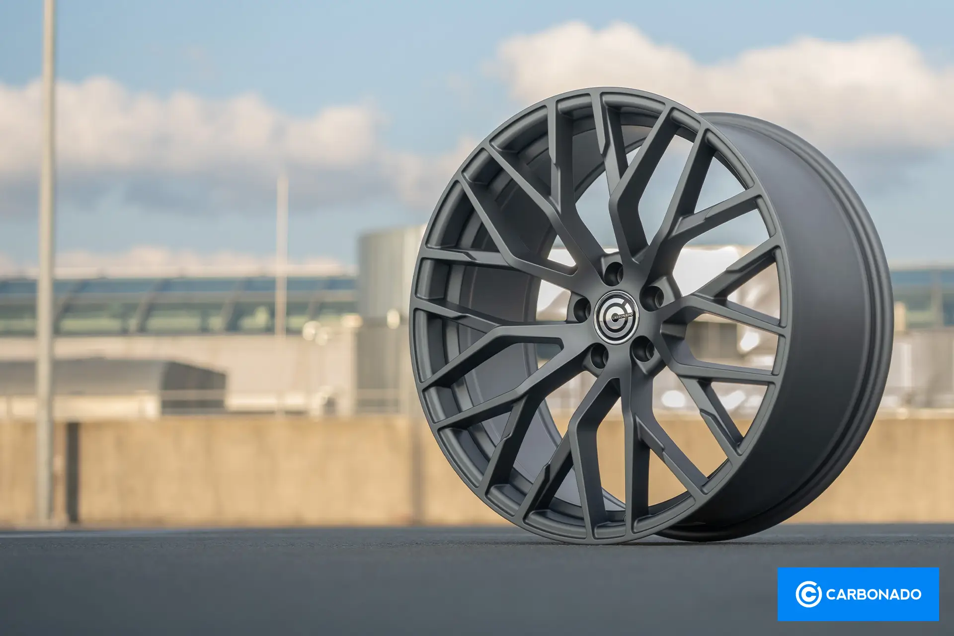 Najpopularniejsze kolory felg w 2025 – zobacz, co wybierają kierowcy